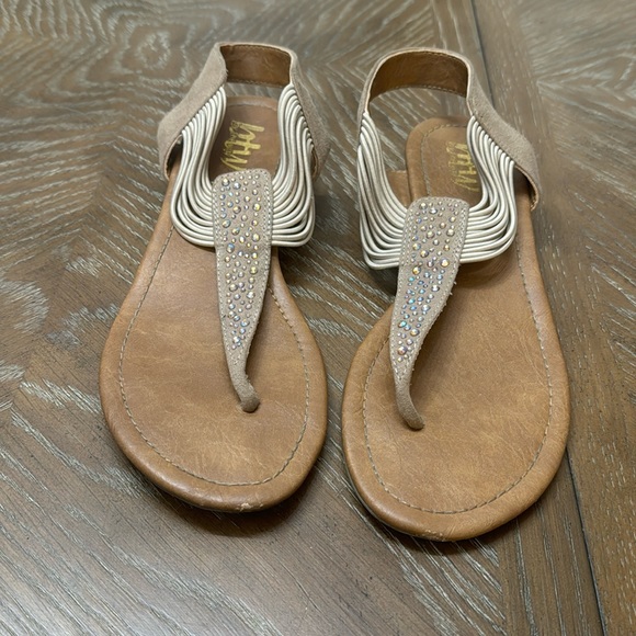 by the way. | Shoes | By The Way Tan Gladiator Sandals 85 | Poshmark
